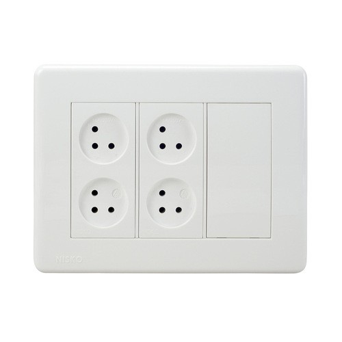 עמדת NISKO OFFICE על הטיח 6 מודול, 4 שקעים | אינסטלציה חשמלית | עמדות עבודה