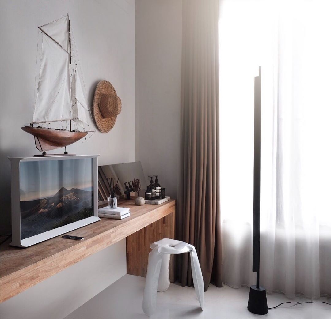 Compendium Floor Lamp Aluminium - Luceplan